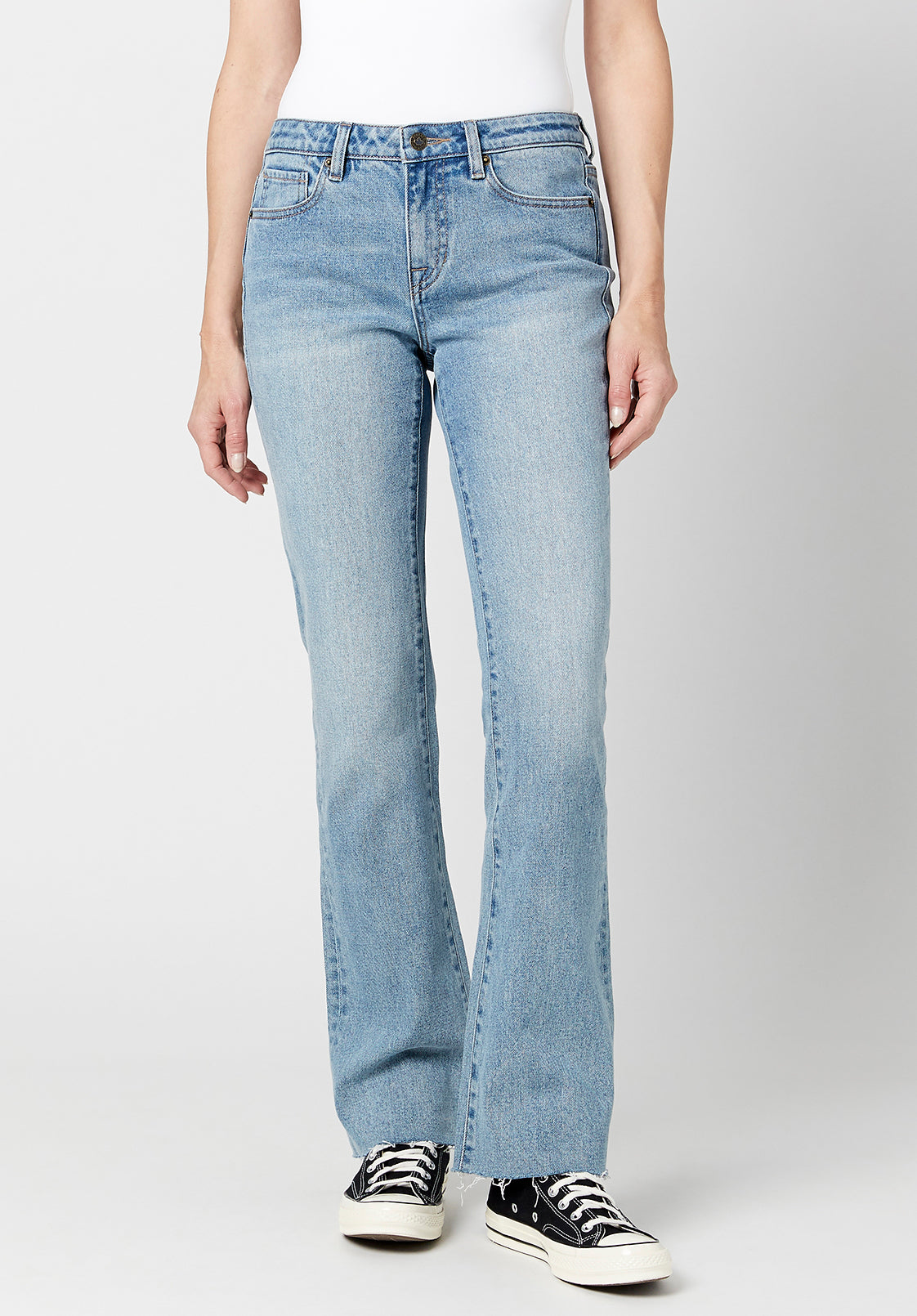 Queen Women's Mid Rise Bootcut Jeans, Vintage Sanded – Buffalo Jeans